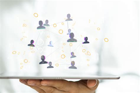 흐릿한 배경에 팀 연결 및 소셜 네트워크 기호의 3d 렌더링 3차원 형태에 대한 스톡 사진 및 기타 이미지 3차원 형태 가상현실 개념 Istock