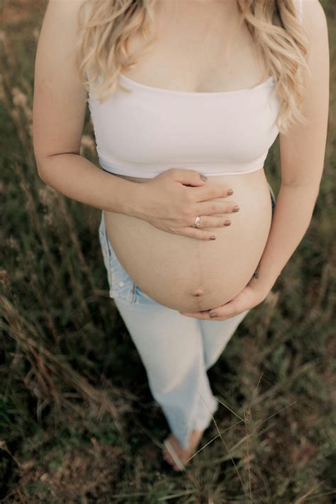 Women Belly Button Photos Download The Best Free Women Belly Button