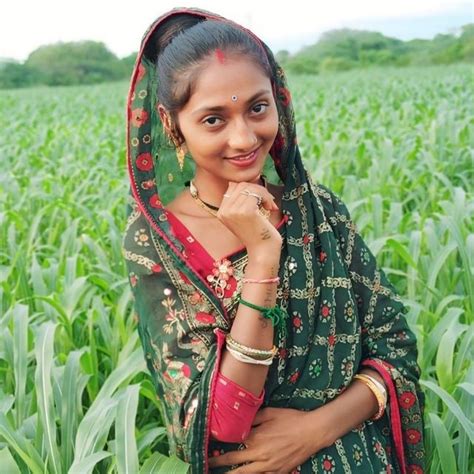 𝓜𝓮𝓮𝓻𝓪 ️ Manunimeera • Threads Say More