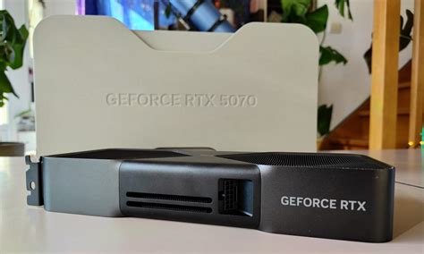 Nvidia Rtx 5070 Fe Fiche Technique