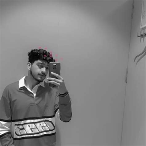 R A C H I T Rachitporwal • Threads Say More