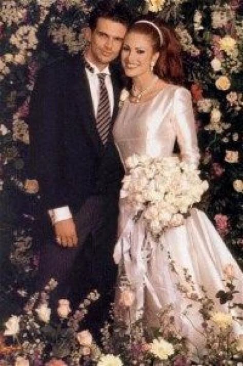 Celebrity Wedding Ashley Hamilton And Angie Everhart Weddbook