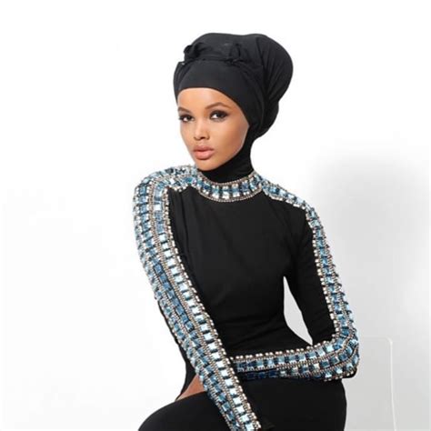 Meet Halima Aden The Hijab Wearing Model Set To Star In Kanye Wests