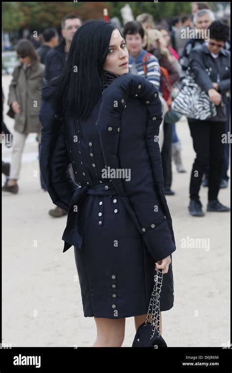Leigh Lezark Paris Fashion Week Ready To Wear Springsummer 2011