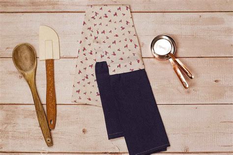 How To Make A Kitchen Boa Towel Scarf For Beginners Beginner Sewing
