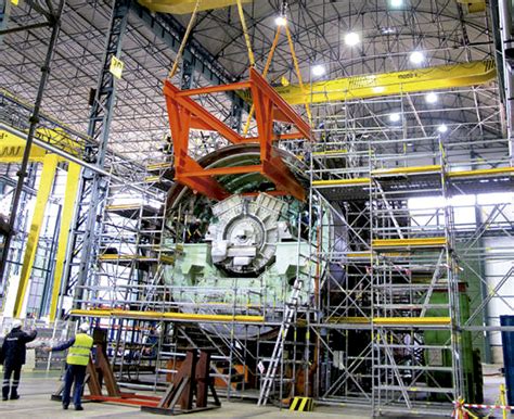 Las Empresas Cántabras Meten La Cabeza En La Gigantesca Industria De La