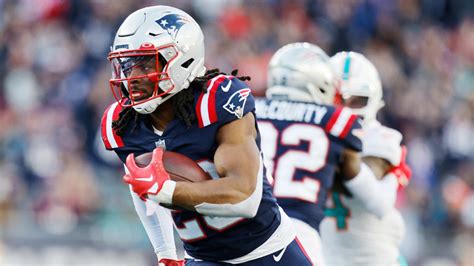 New England Patriots Control Playoff Fate After Defeating Dolphins