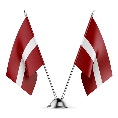 Letonya Masa Bayrağı Ülke Masa Bayrağı Tekli İkili L Ve T Tipi Bayrak