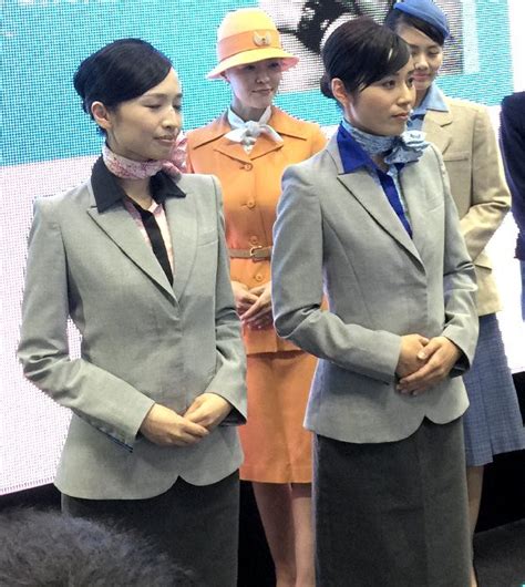 Anaのca新制服は明るく爽やか！歴代ca制服ファッションショーを撮影してきたよ！ おとなのらいふはっく