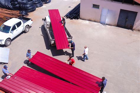 ხელვაჩაურის მუნიციპალიტეტმა დაზინებული სახურავების აღსადგენად მასალების