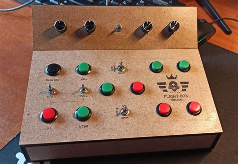 my first ever self made button box getting into the flightsim world