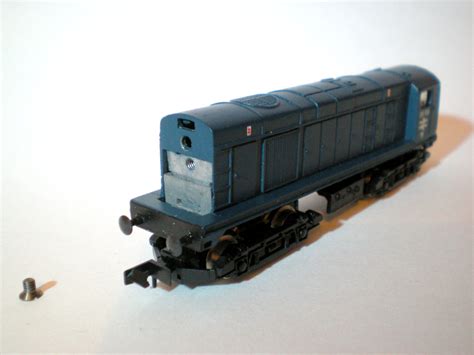 Replacing Split Gears On A Farish Class 20