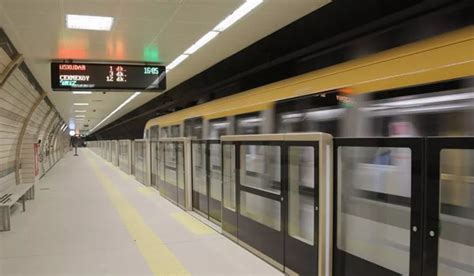 M5 Üsküdar Çekmeköy metro seferleri enerji kesintisi nedeniyle