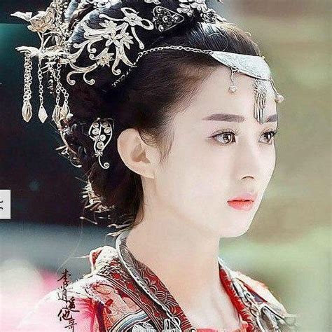 趙麗穎女兒國7個造型曝光哪個符合你心目中國王的形象 每日頭條