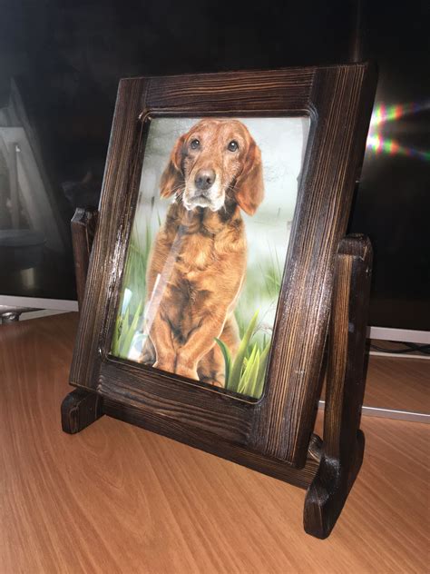 Rustic Wooden Photo Frame - Customizable Sizes and Colors