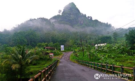Legenda Raja Kera Anoman Penghuni Gunung Rayang Kebumen Update