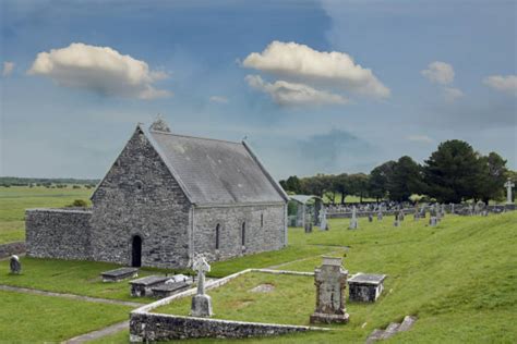 110 Cahir Foto Foto Stok Potret And Gambar Bebas Royalti Istock