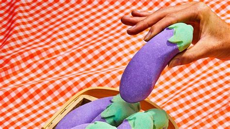 Doctors Warn Against Using Lush Valentines Day Bath Bombs As Sex Toys Allure