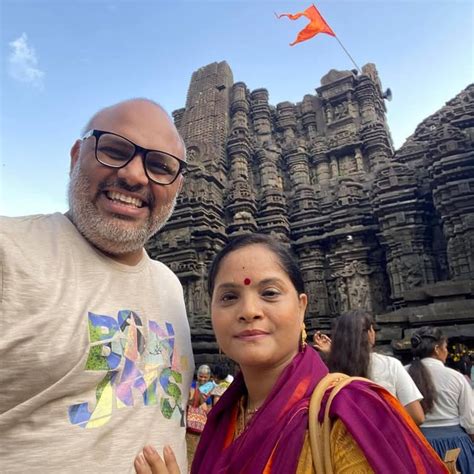 Vikass Gupta Crazycoolcouple • Threads Say More
