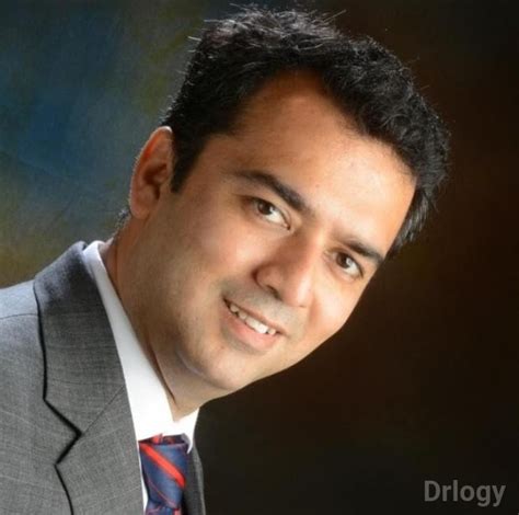 Dr Jigar Bathia Ophthalmologist Borivali West Mumbai Drlogy