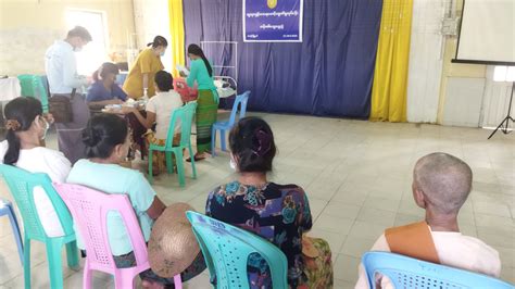 သဲကုန်းမြို့နယ်၌ အငြိမ်းစားနိုင်ငံ့ဝန်ထမ်းများအား ကျန်းမာရေးစောင့်ရှောက်မှုဆောင်ရွက်ပေး