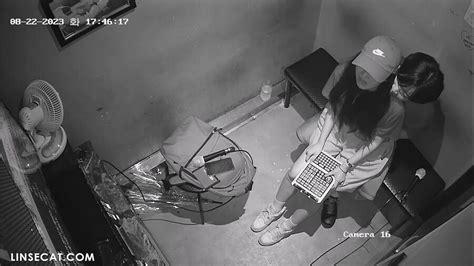 단독 영상 해킹된 한국 노래방 Ip카메라 모자 쓴 여자 오르가즘 5번 경험 내 남자친구가 두 손가락으로 그녀를 엿먹었는데 그의 손가락이 완전히 젖어버렸어요 인색