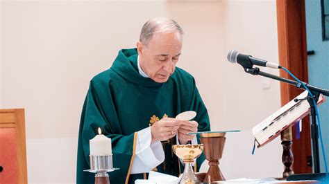 El Superior General De Los Misioneros Identes Deja Un Perfume De