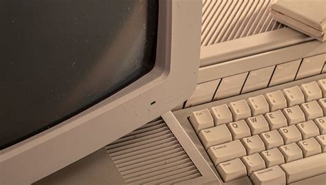 The Best Online Classes For Picking Up New Skills At Home