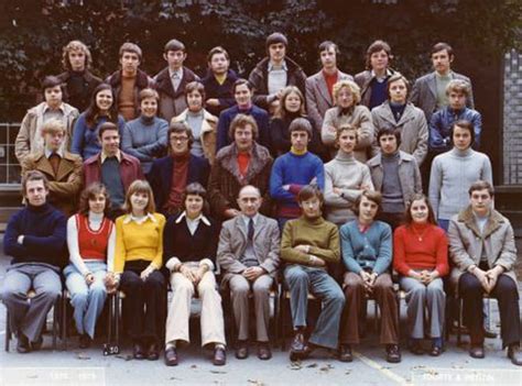 Photo De Classe Terminale C4 Iii De 1974 Lycée Henri Wallon Copains
