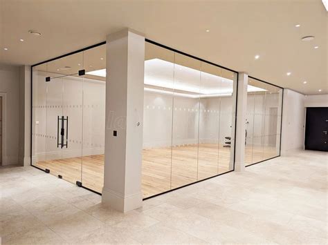 Frameless Glass Partitions 12 Mm At ₹ 144sq Ft In Pune Id