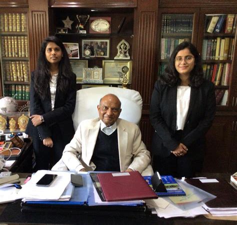 Pravin Parekh On Linkedin Pravin H Parekh Last Day With My Hardworking Interns Anukriti1290