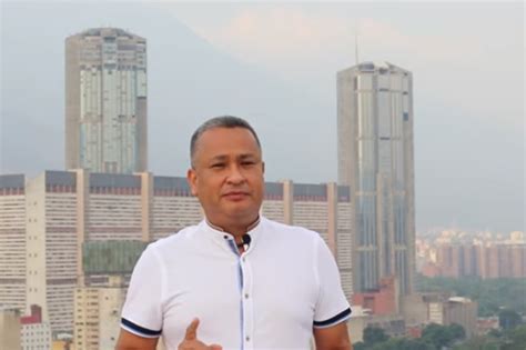 Douglas Rico Confirma Veracidad De Las Fotos En Las Que Aparece Con