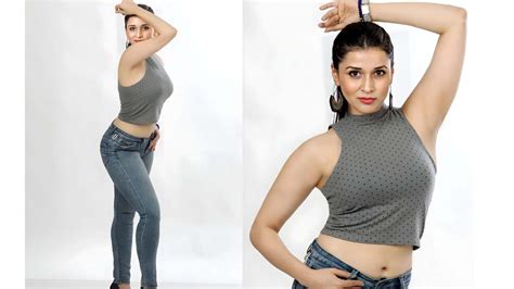 Mannara chopra chubby navel and belly button exposed. - glamsundari.in