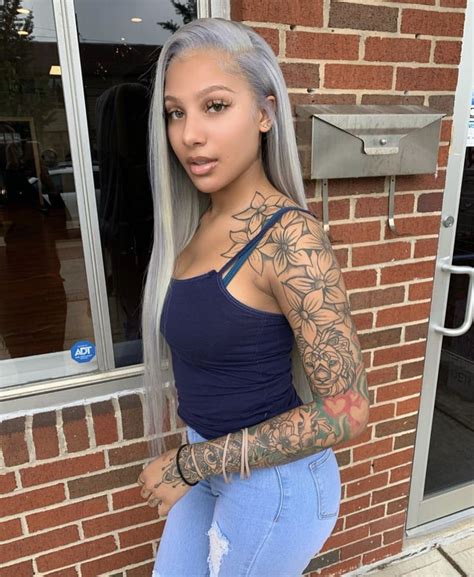 Pin By 🦋 On Pretty Girls Black Girls With Tattoos Stylist Tattoos