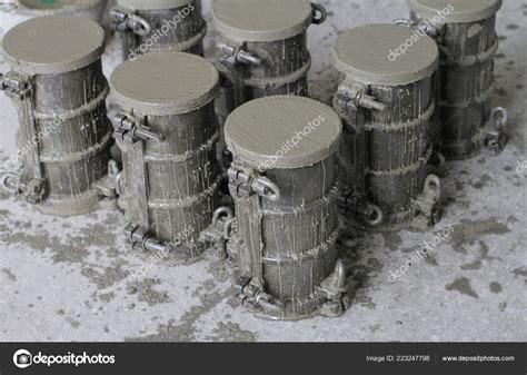 Cylinder Concrete Specimens Mold Compressive Strength Test — Stock