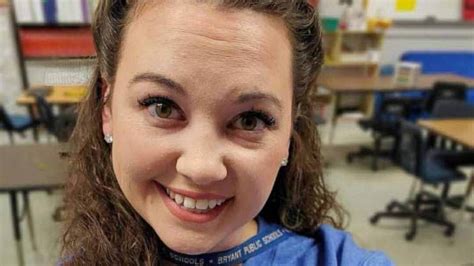 Married Female Arkansas Home Economics Teacher Heather Hare Who Rose To Fame With 2020 Viral