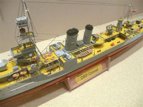 Model Krążownik Orp Conrad Kartonowkipl