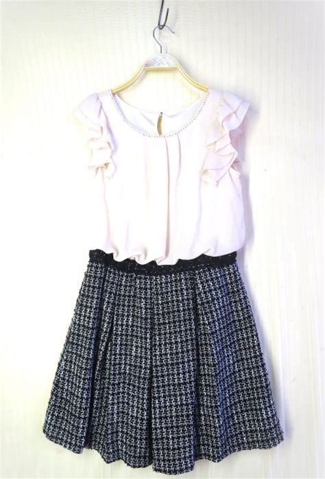 四季熱賣98起競標︵＊mimosa日系專櫃 氣質縫珠領伸縮腰毛料裙荷葉袖連身裙9ar5646 Yahoo奇摩拍賣