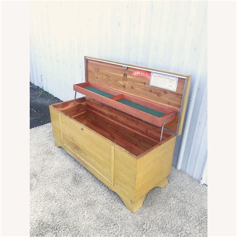 Lane Cedar Chest Town