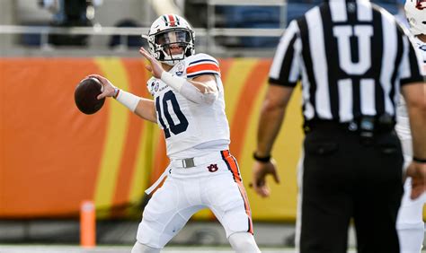 What Bryan Harsin And Mike Bobos Past Might Tell Us About Bo Nixs
