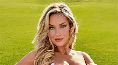 Paige Spiranac Strips Down In Bath Full Of Golf Balls