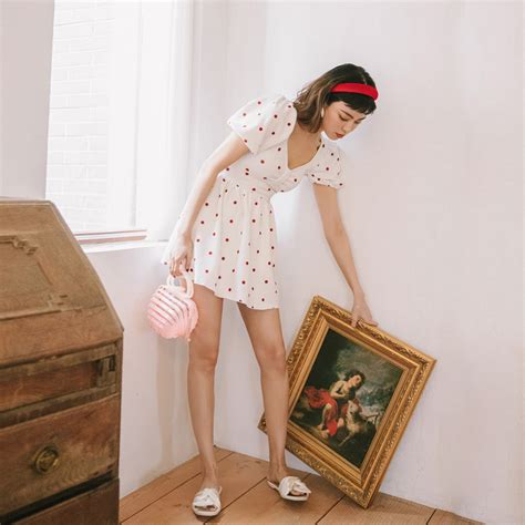 一曲古歌 W小调连体平角遮肚显瘦温泉裙式保守游泳衣女新款泳装虎窝淘