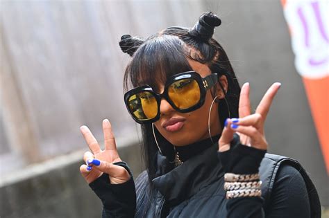 Rubi Rose Poses With Fan Who Spent 62k On Her Onlyfans