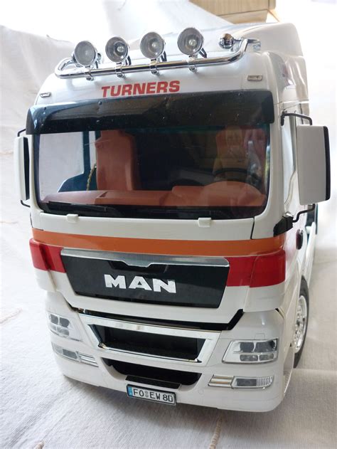 Tamiya 1 14 Scale Rc Truck Man With Trailer And Mfu 01 Turners Of Soham