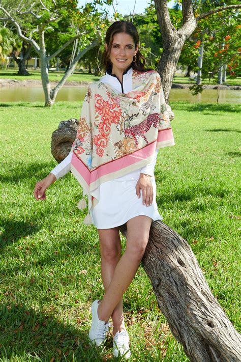 Ponchos Safari Kenny Dana