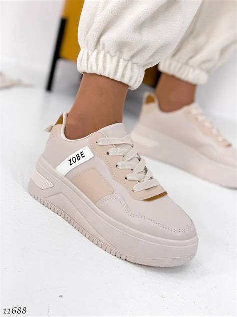 Кросівки — ціна 1100 грн у каталозі Кросівки Купити жіночі речі за доступною ціною на Шафі