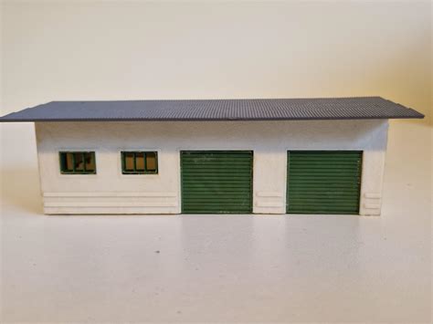 Scenic And Modelling