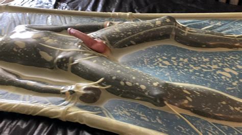 Muscle Drones First Time Sealed In A Vacrac