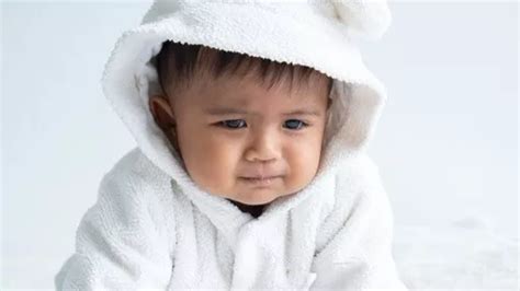 婴儿几天不排便怎么办（宝宝几天不拉便便） 幼儿百科 魔术铺
