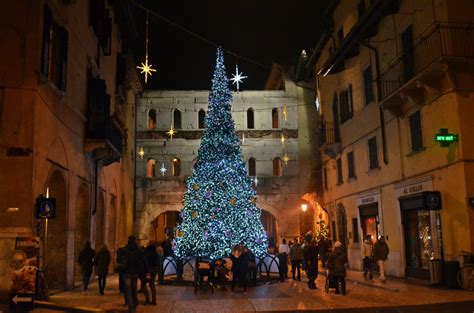 Wallpaper City Street Italy Night Winter Evening Town